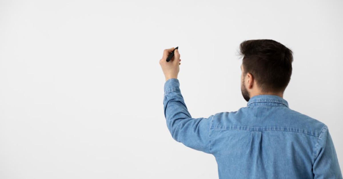 Fascinating Facts About Left-Handed People